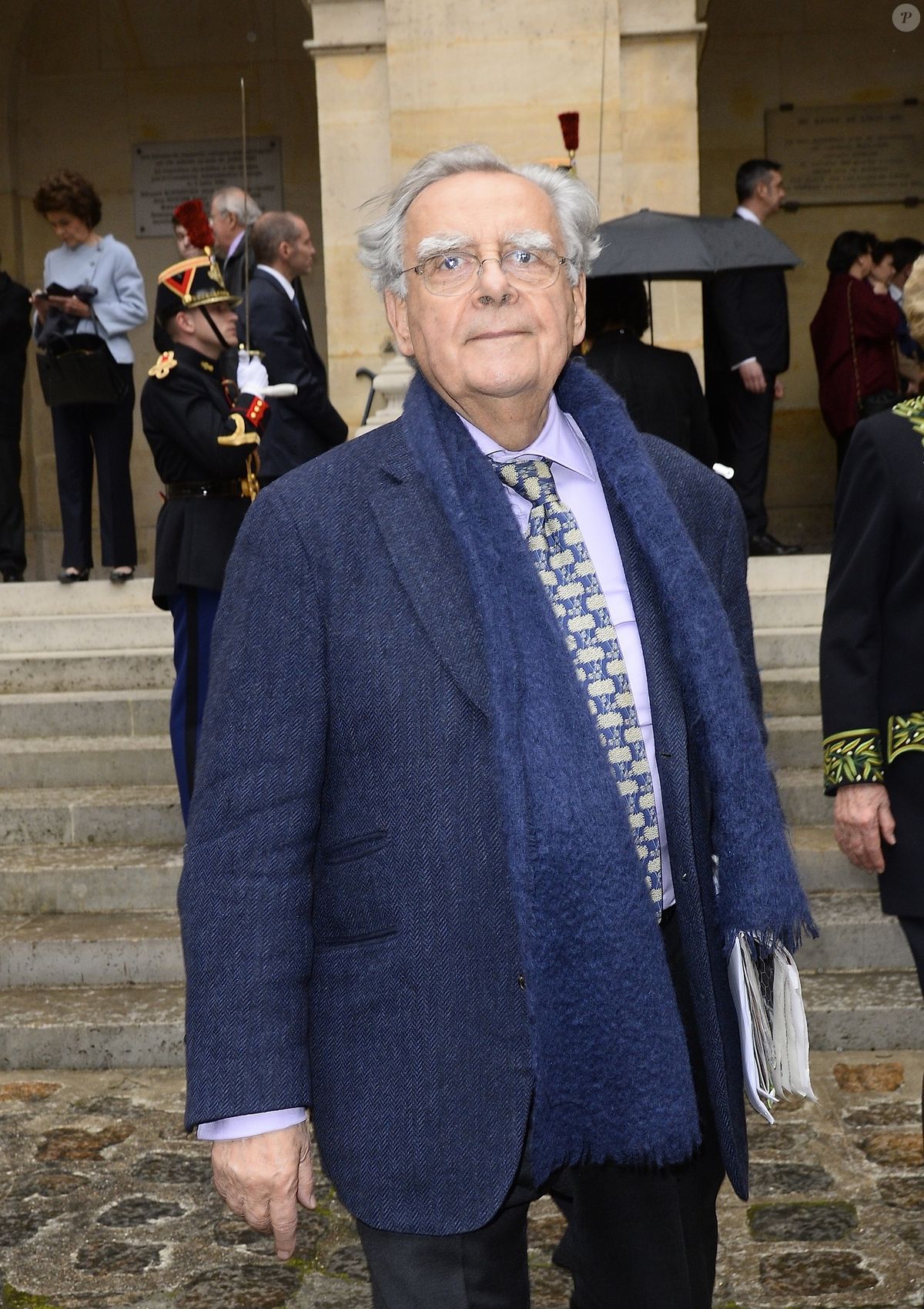 Photo : Bernard Pivot - Le journaliste écrivain Marc Lambron entre à l ...