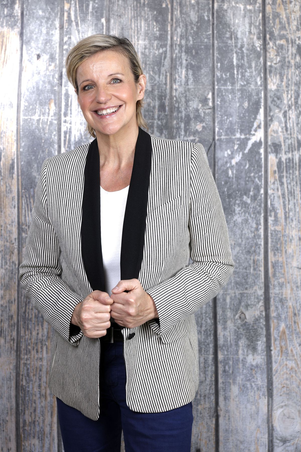 Photo : Portrait de Céline Géraud lors de l'enregistrement de l ...