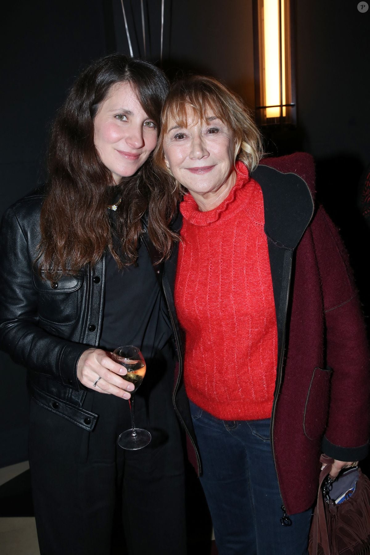 Photo : Exclusif - Maria Larrea (autrice de la pièce) et Marie-Anne ...