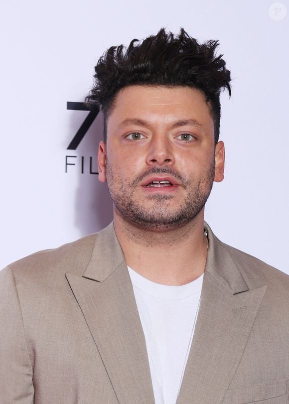 "C'est exceptionnel" : Kev Adams teste le menu à 30 euros de ce Top ...