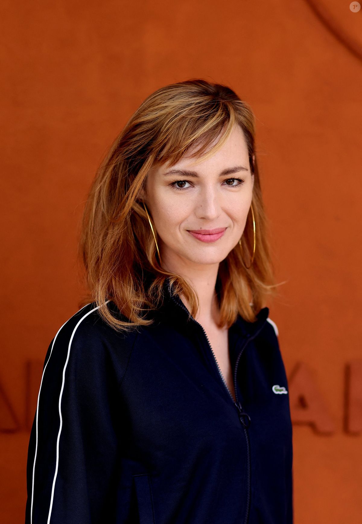 Photo : Louise Bourgoin - Célébrités au village lors des Internationaux ...