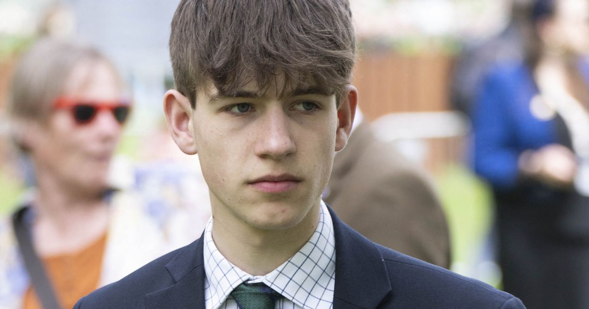 Elizabeth II : Qui est James Mountbatten-Windsor (17 ans), le plus jeune de ses petit-fils ...