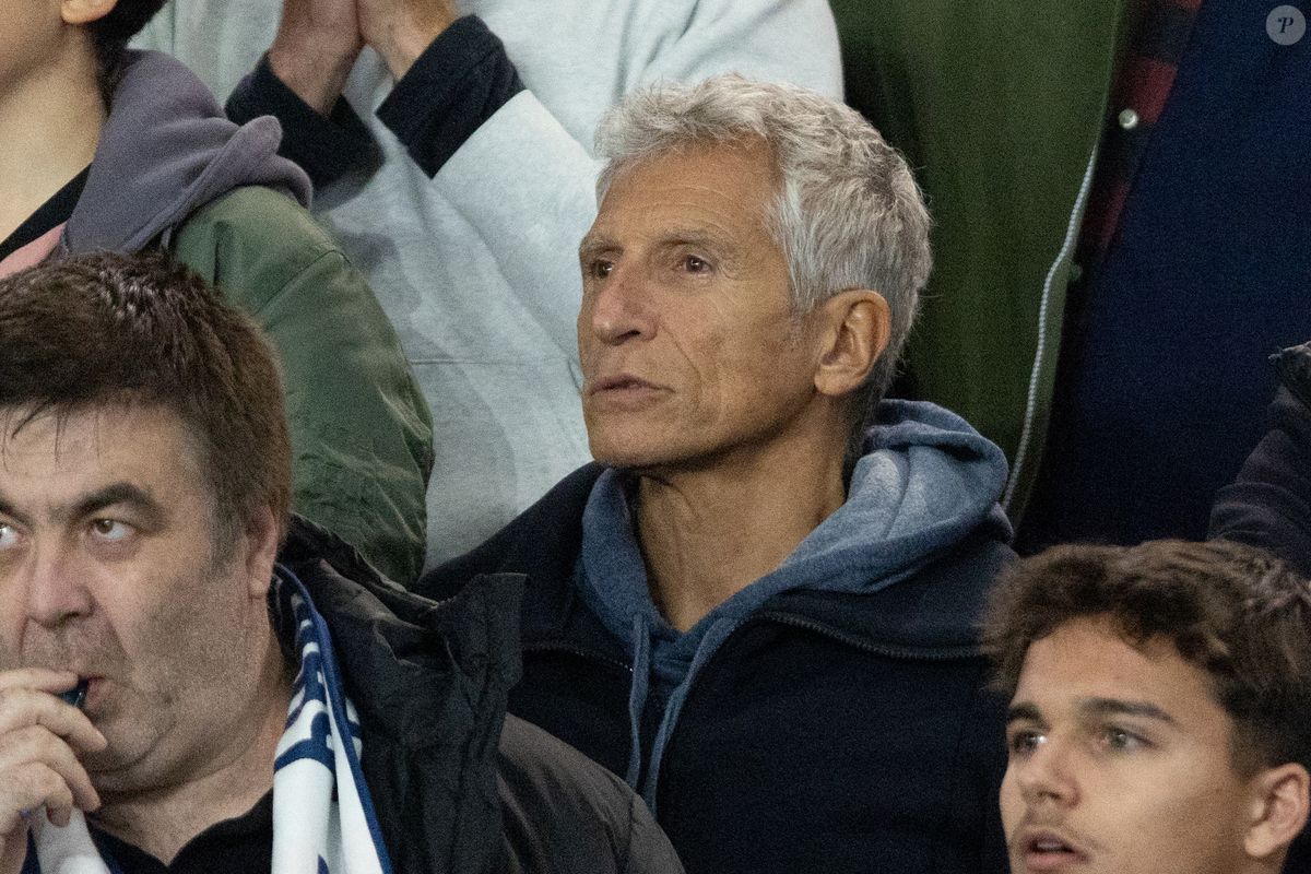 Photo : Nagui - Célébrités dans les tribunes du match de Ligue des ...