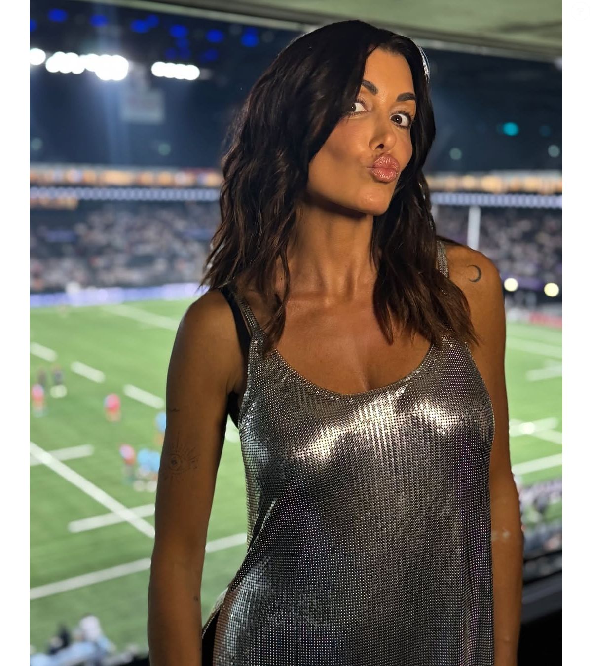 Photo : Avant même de monter sur scène, Jenifer avait donné le ton sur ...