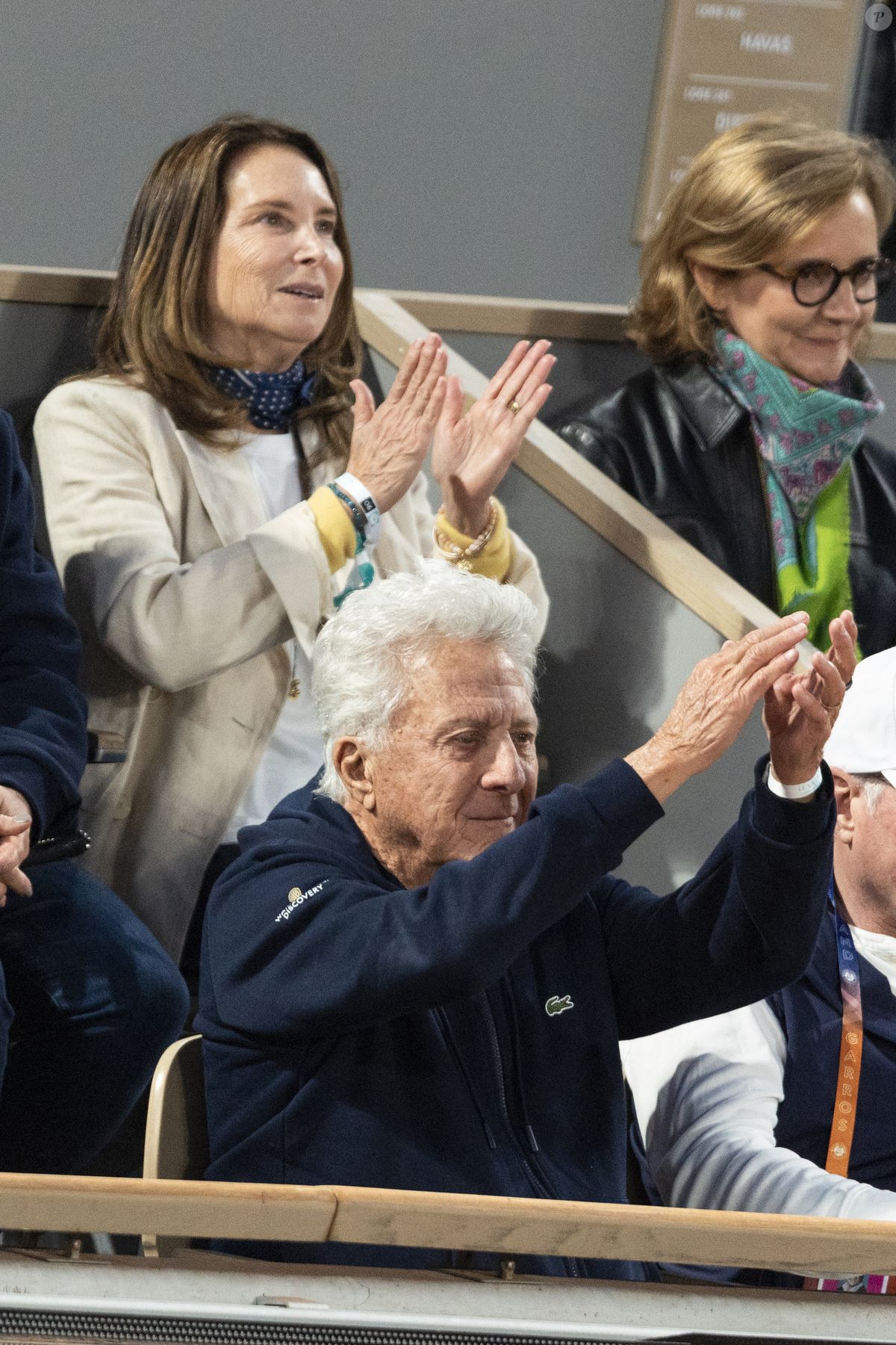 Photo : Dustin Hoffman et sa femme Lisa Gottsegen en tribunes (night ...