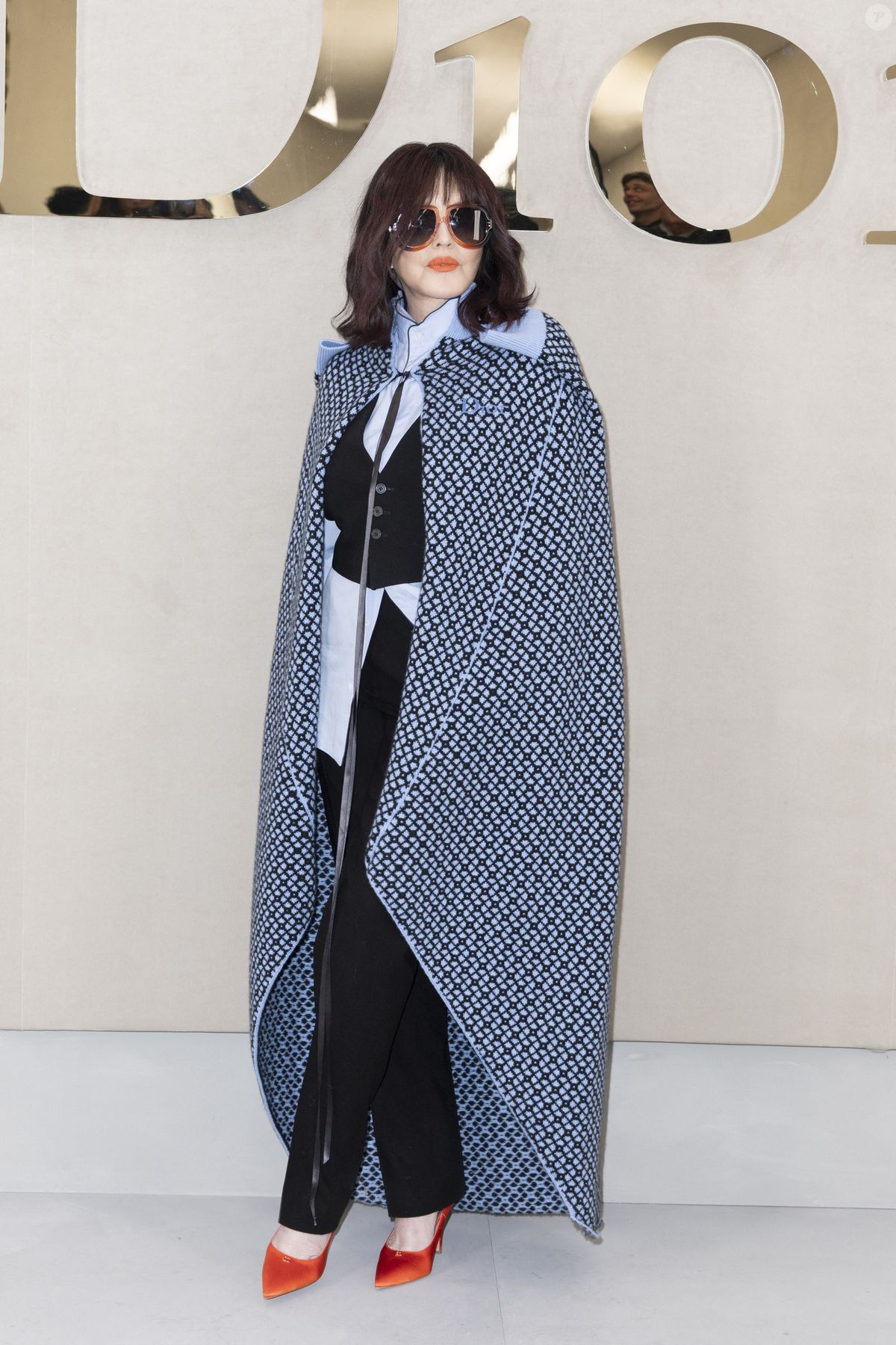 Photo : Isabelle Adjani au photocall au défilé Christian Dior ...