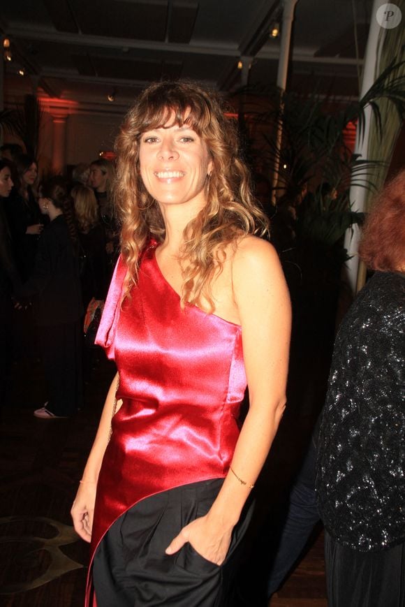 Magali Ripoll (N'oubliez pas les paroles) a cédé à l'envie de son mari ...