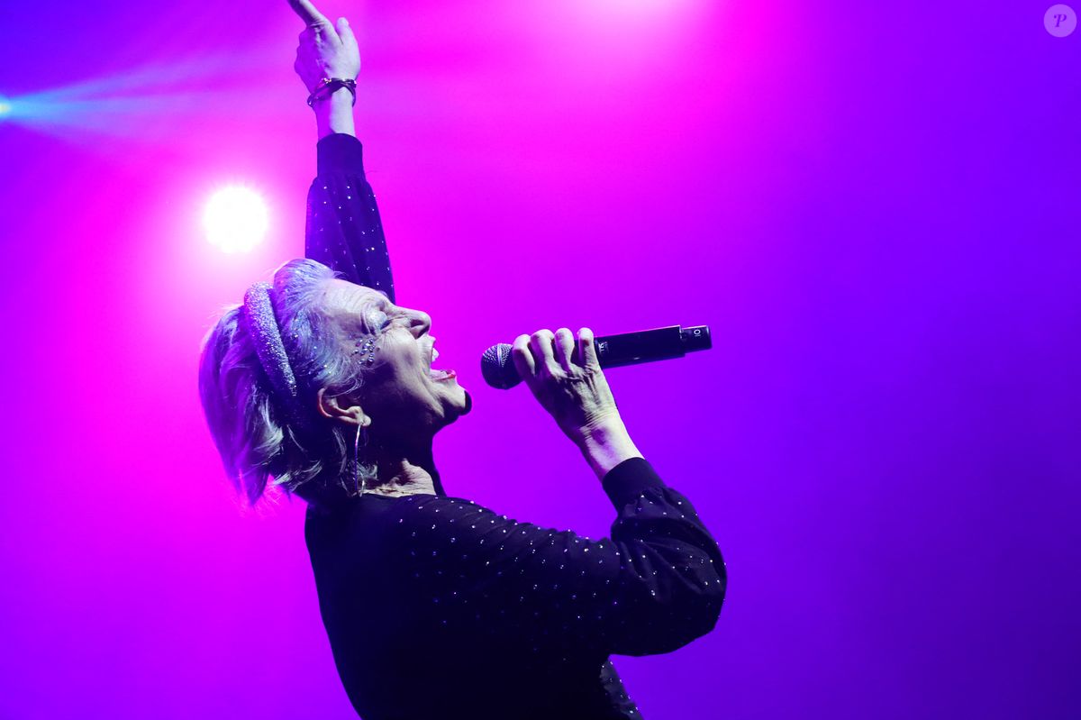 Photo : Exclusif - Lio - Concert "Années 80, la tournée" au Zénith de ...