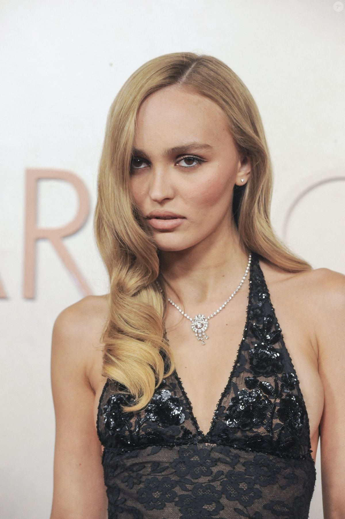 Photo : Elles vivent à Los Angeles. Lily-Rose Depp à l'arrivée de la ...