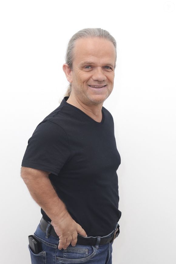 Les Traîtres : coup de théâtre, André Bouchet (Passe-Partout) quitte l ...