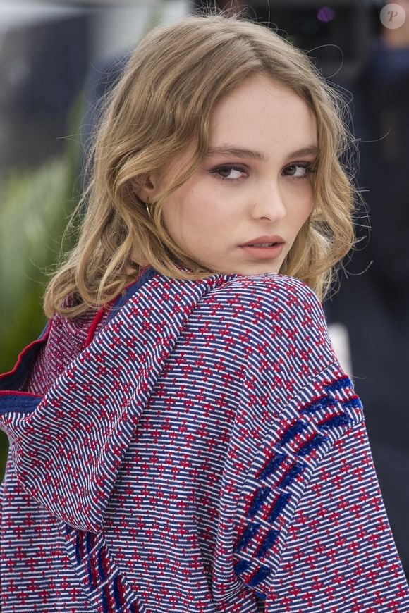 Photo : 151969, Lily-Rose Depp assiste au photocall de 'La Danseuse ...