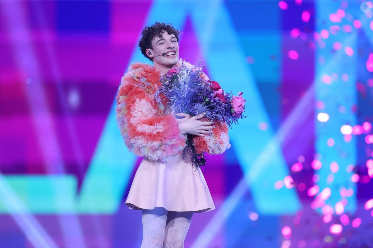 Photo : Nemo, candidat représentant la Suisse, remporte le 68ème ...