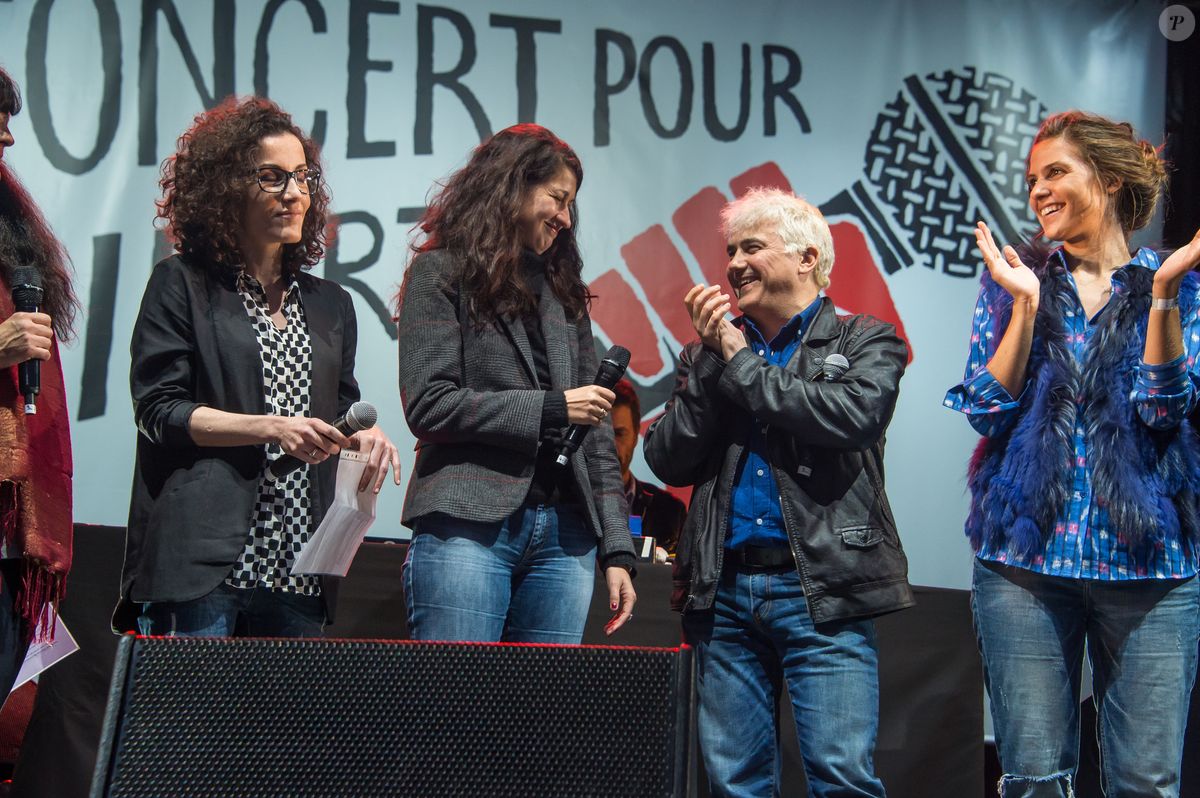 Photo : Corinne Rey (Coco), Zineb El Rhazoui, Patrick Pelloux et Guest ...