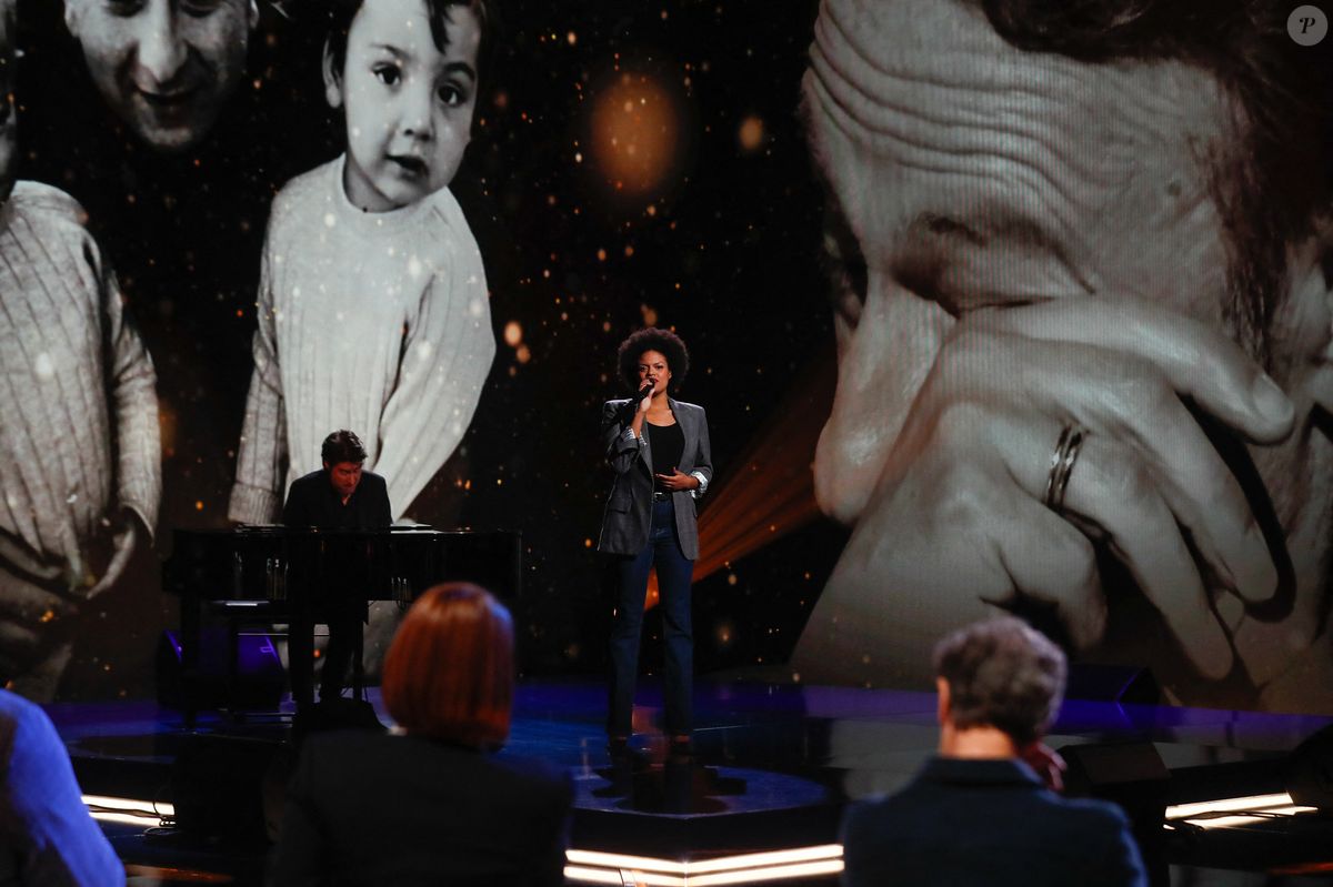 Photo : Avant son opération, elle s'est livrée à son fils et lui a dit ...