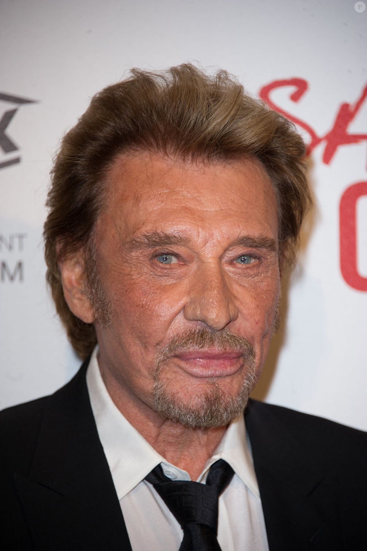 Photo : Johnny Hallyday assiste à l'avant-première de Salaud On T'Aime ...