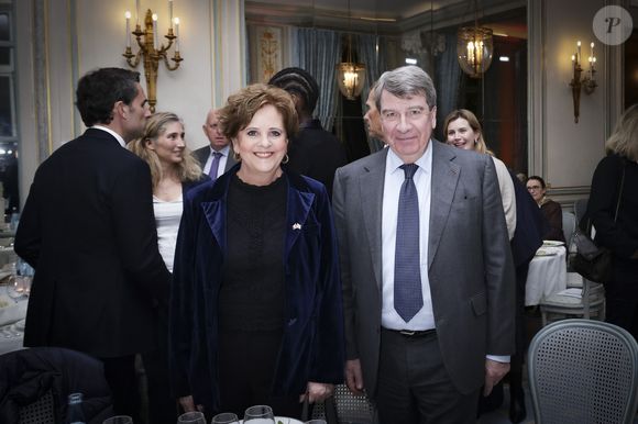 Marc Ladreit de Lacharrière reçoit Gabriel Attal, invité d’honneur d’un ...