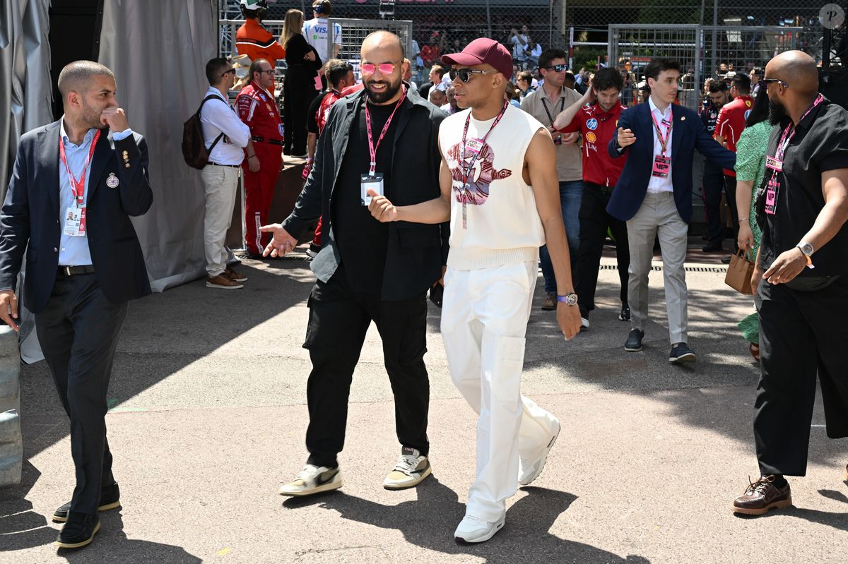 Photo : Kylian Mbappé - Célébrités lors du Grand Prix de Formule 1 (F1 ...