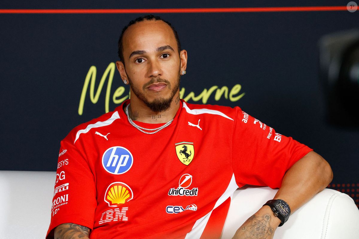 Photo : HAMILTON Lewis (gbr), Scuderia Ferrari SF-26, portrait lors du ...
