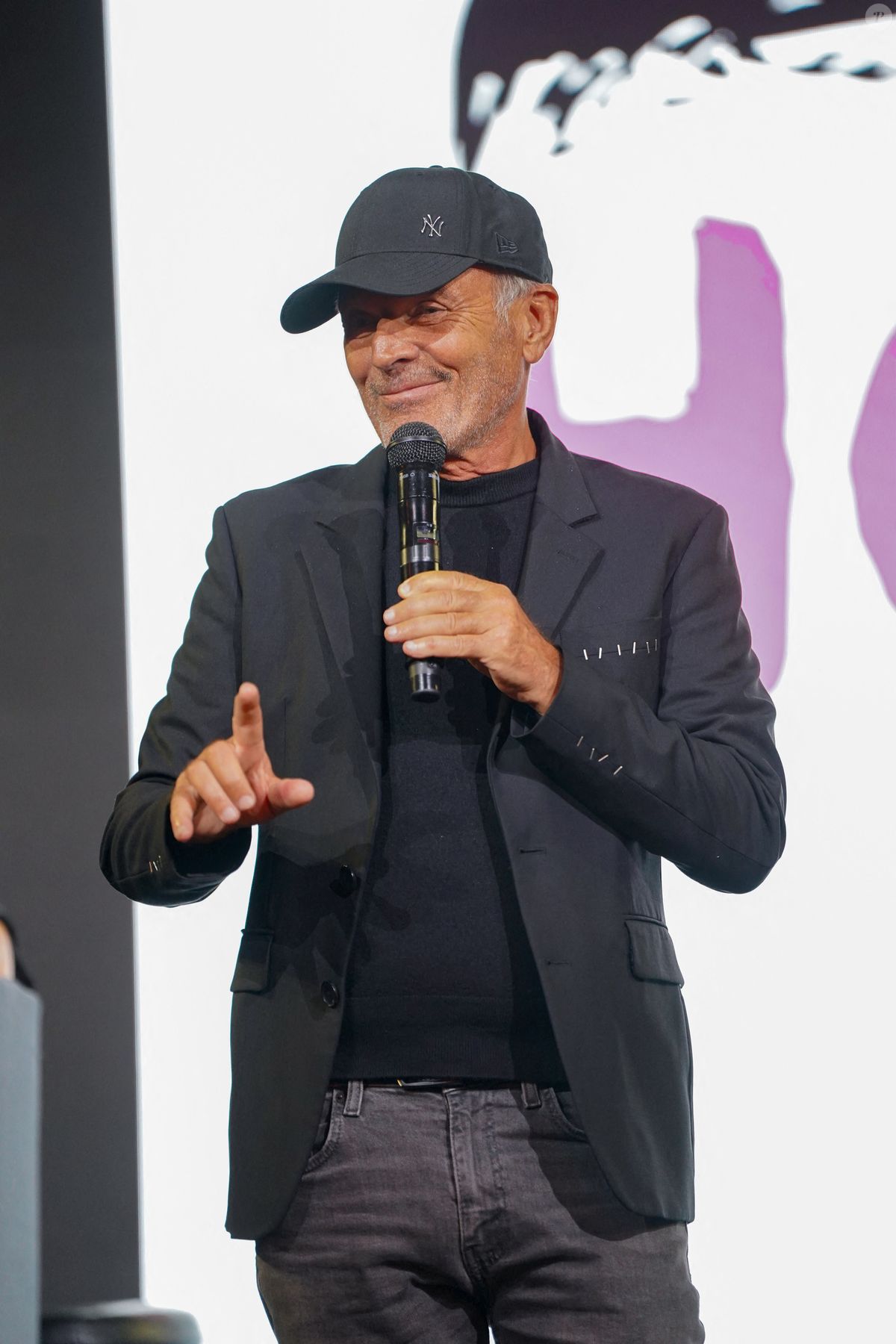 Photo : Le jeudi 29 janvier prochain, il animera de 20h à 22h pour une ...