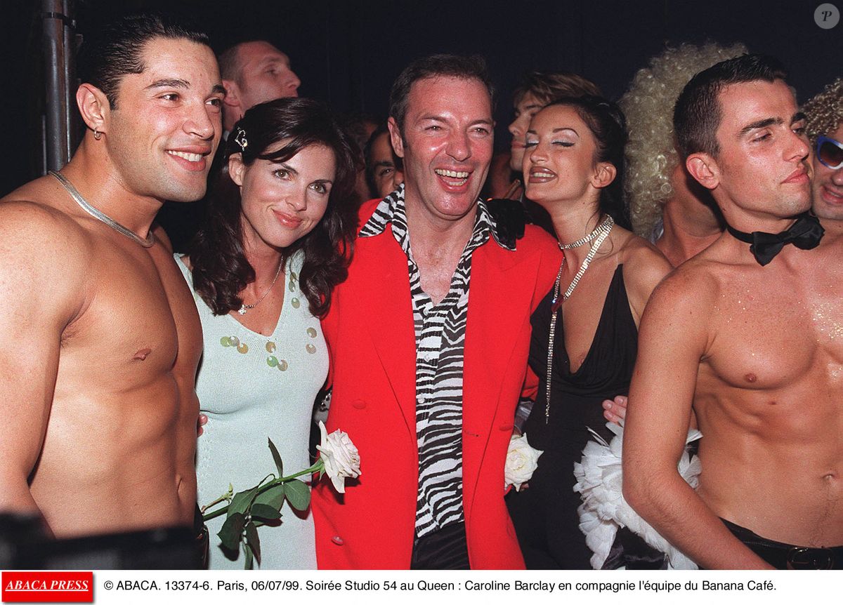 Photo : Soirée Studio 54 au Queen : Caroline Barclay en compagnie de l ...