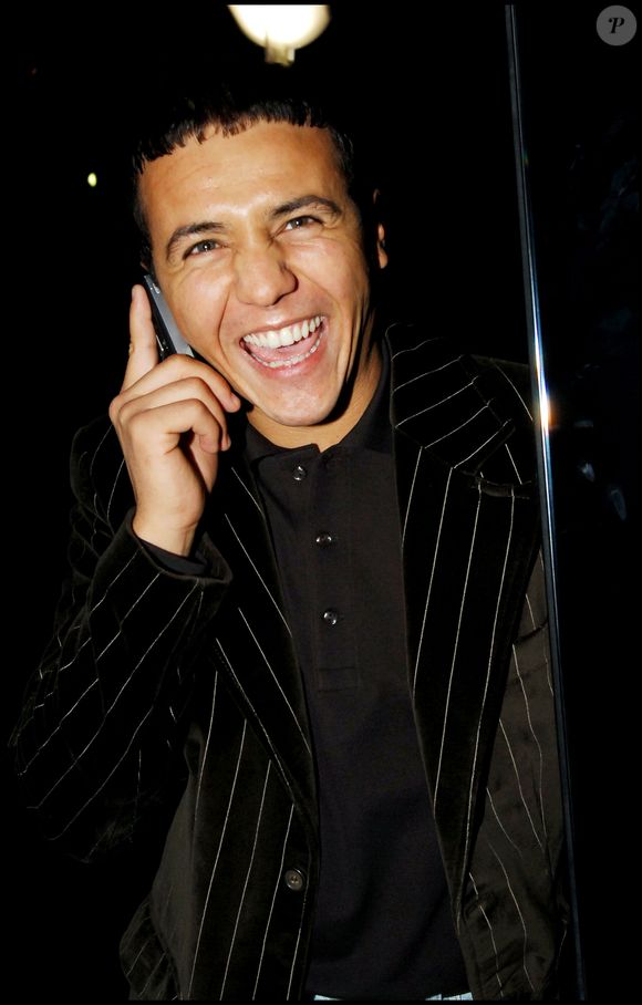 "Aujourd'hui j'ai 3 passeports" : Ce chanteur star des années 1990 est ...