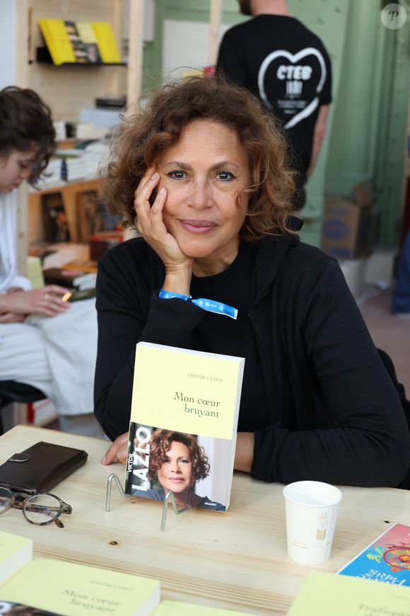 Bernard Giraudeau : Après Anny Duperey, son histoire atypique avec une célèbre chanteuse... "C ...