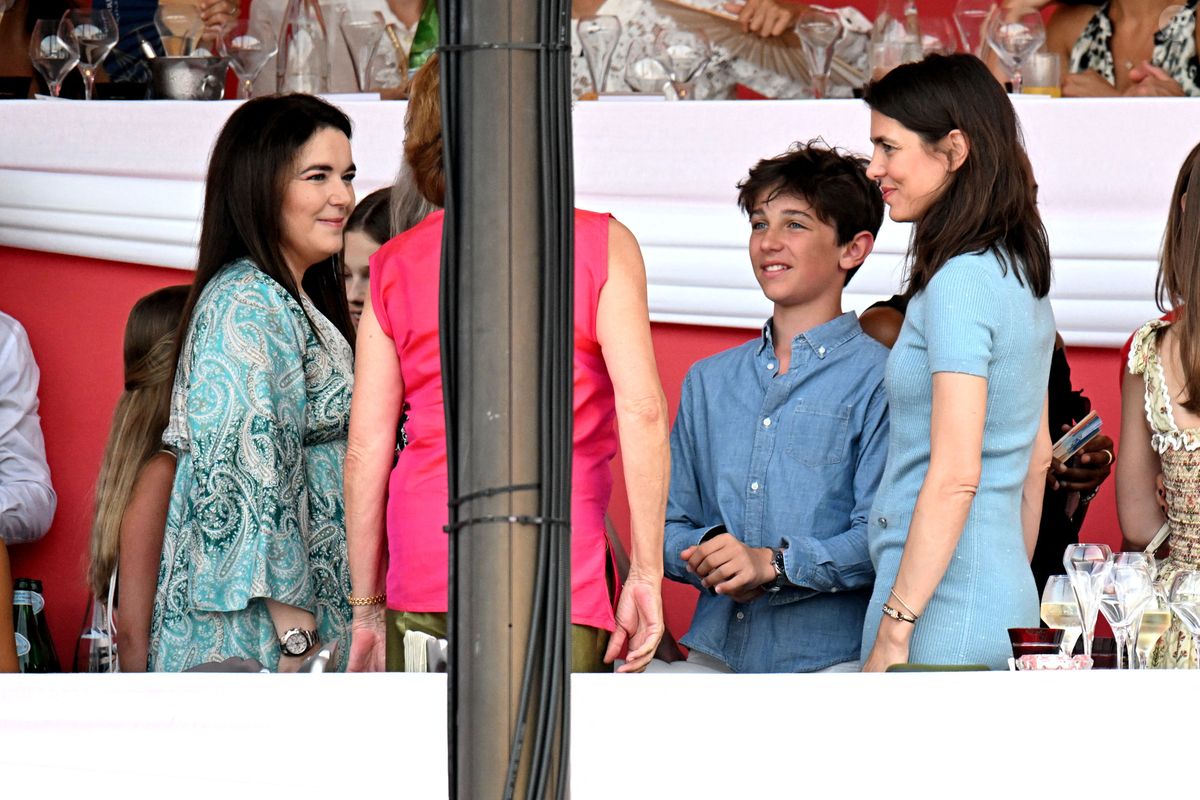 Photo : Invité sur le plateau de de Michel Drucker dans l'émission ...