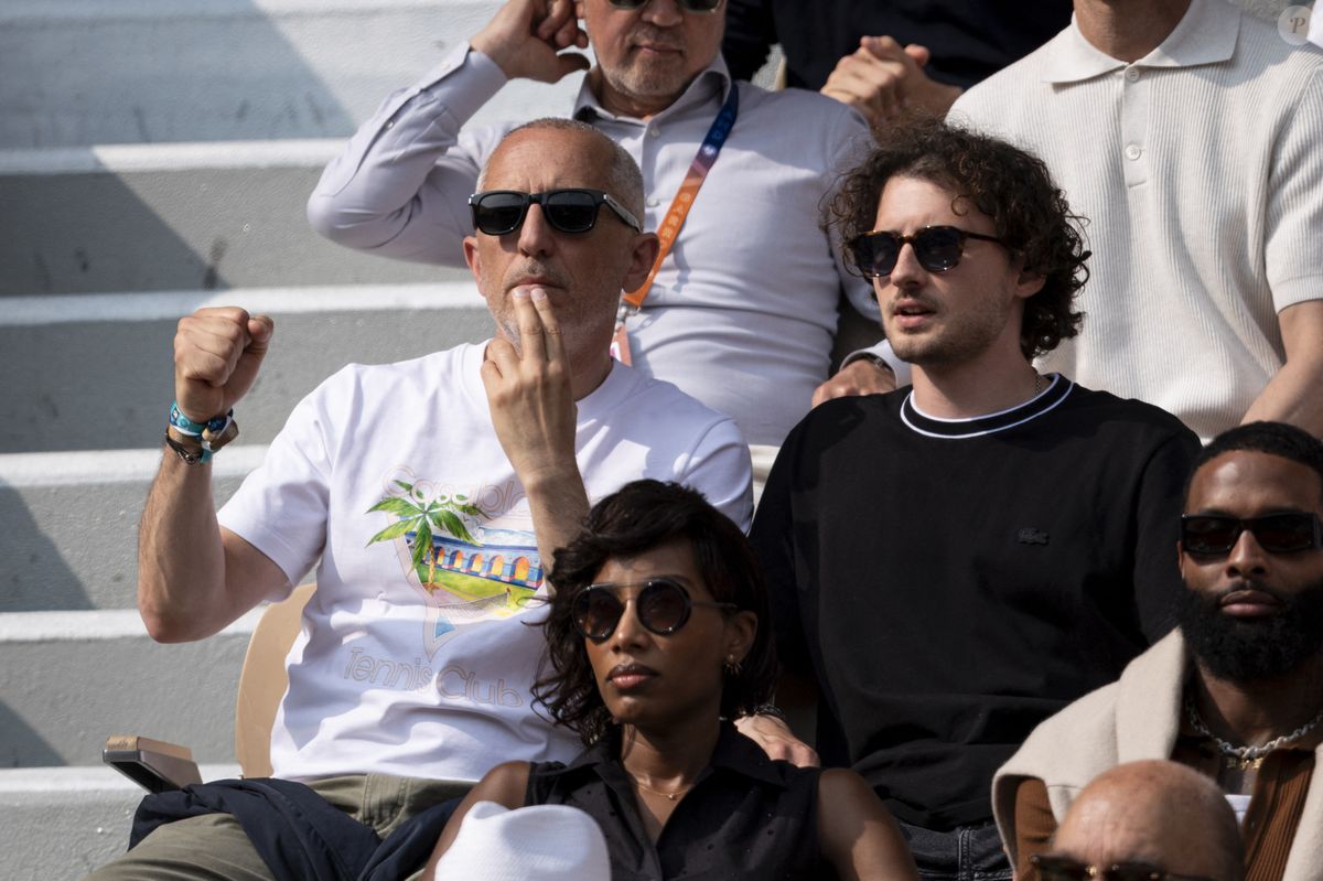 Photo : Gad Elmaleh avec son fils Noé, Malika (compagne de Y. Noah ...