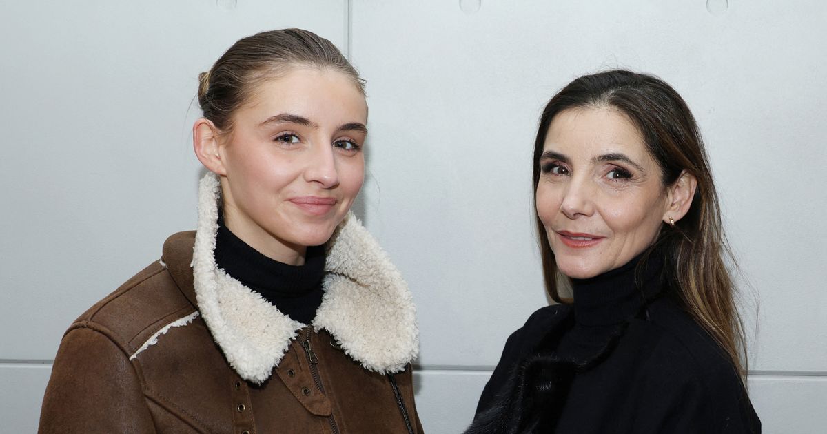 Clotilde Courau et sa fille Vittoria de Savoie réunies à Paris pour ...