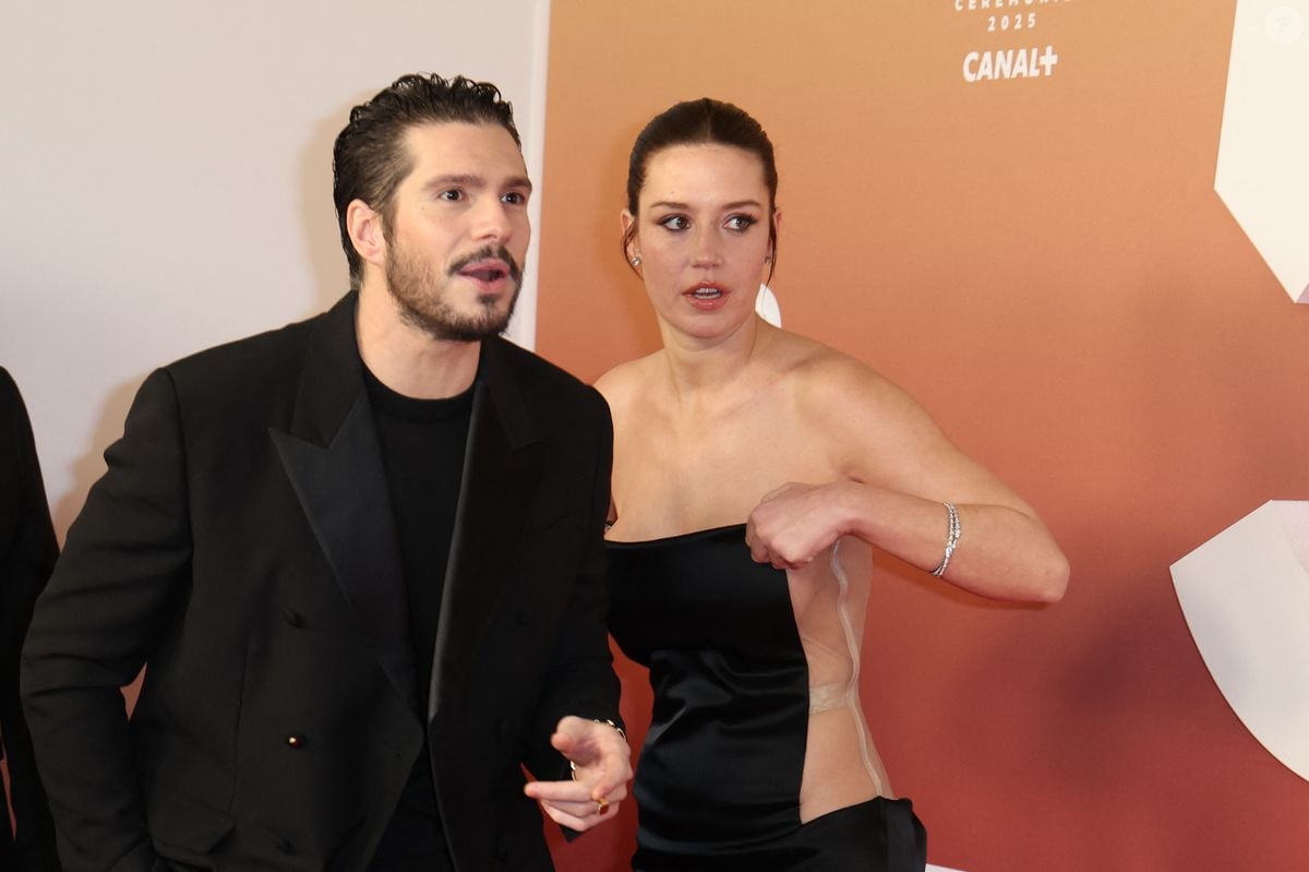 Photo : François Civil et Adèle Exarchopoulos - Photocall de la 50ème ...