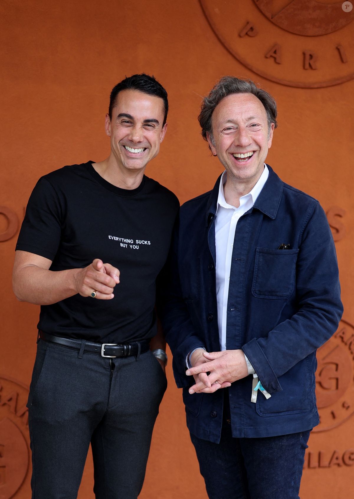 Photo : Stéphane Bern et son compagnon Yori Bailleres au village lors ...