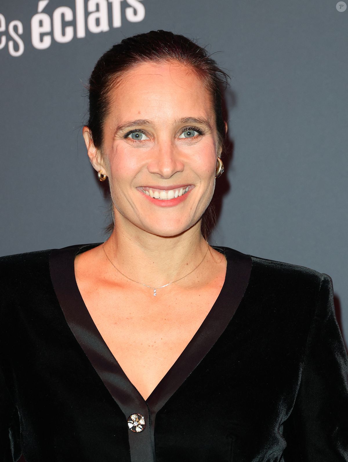 Vidéo : “Il faut que je le laisse grandir” : Julie de Bona fait de rares confidences sur son ...