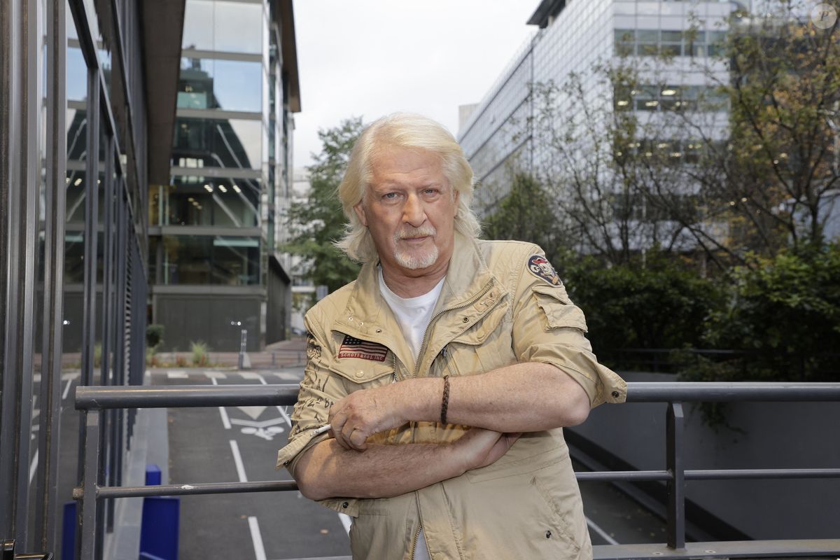 Vidéo : Patrick Sébastien se livre sur son enfance dans "Legend" face à ...