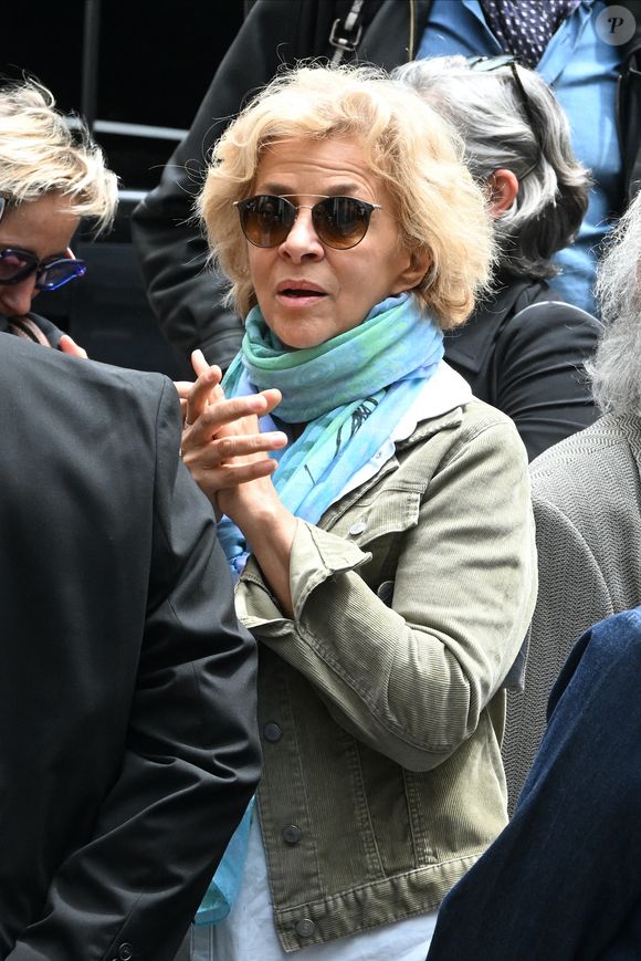 Pierre Deny : les photos de la cérémonie organisée au Théâtre du ...