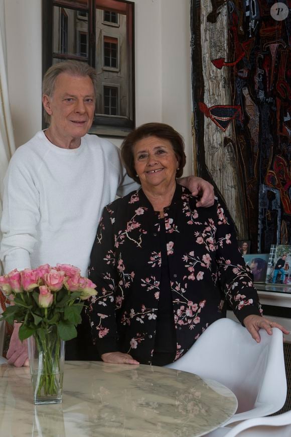 “J’ai fermé les yeux” : Cléo, la femme d’Herbert Léonard, face aux ...