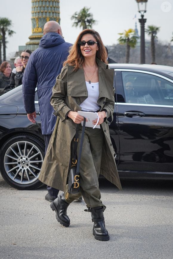 Photo : Nadia Farès assiste au défilé Christian Dior Mode Féminine Prêt ...