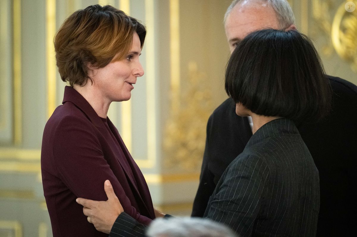 Photo : Caroline Fourest avec Sophia Aram, lors de la remise du prix ...