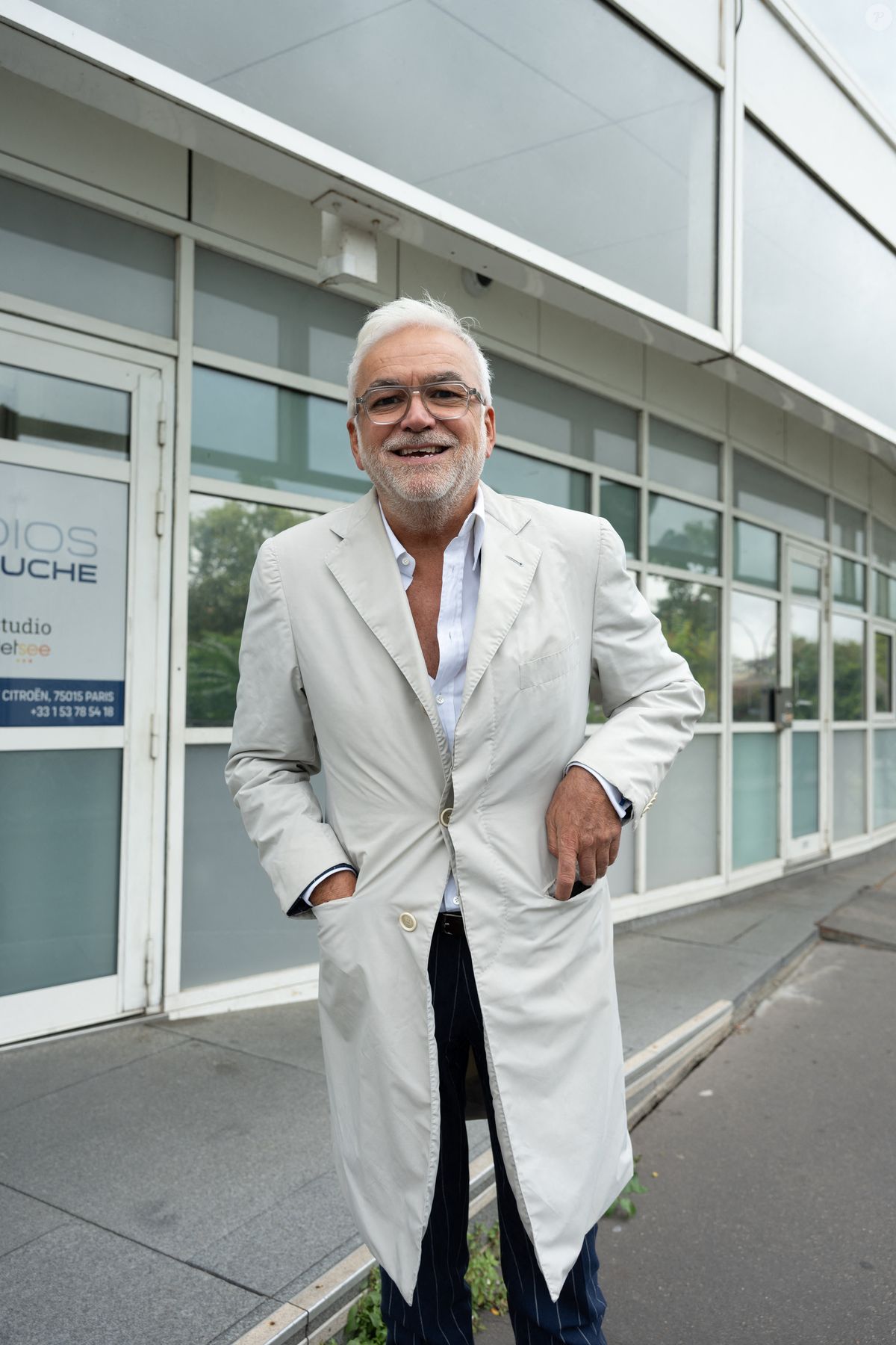Photo : Pascal Praud à la sortie des studios de la chaîne de télévision ...
