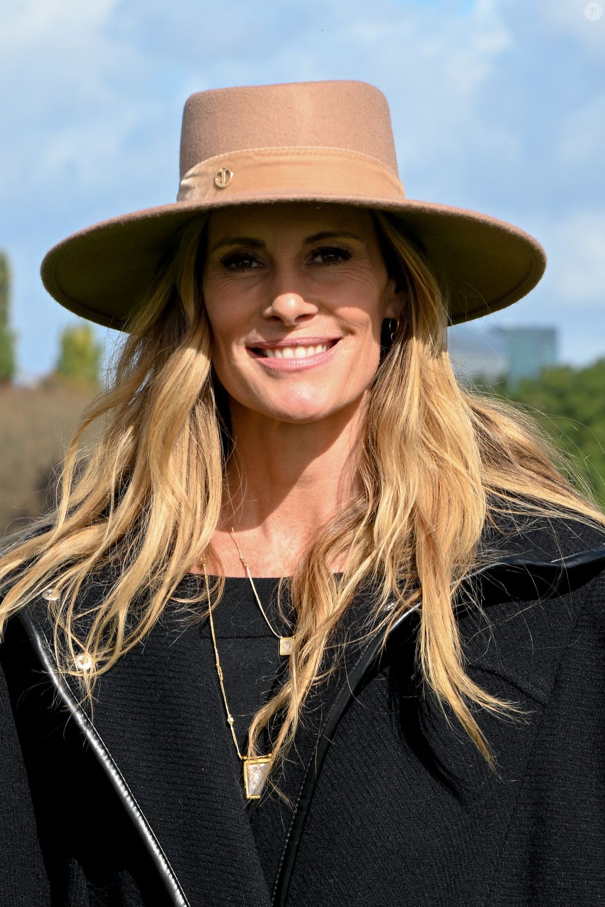Photo : Sophie Thalmann (Miss France 1998) - 104ème édition du Prix de ...