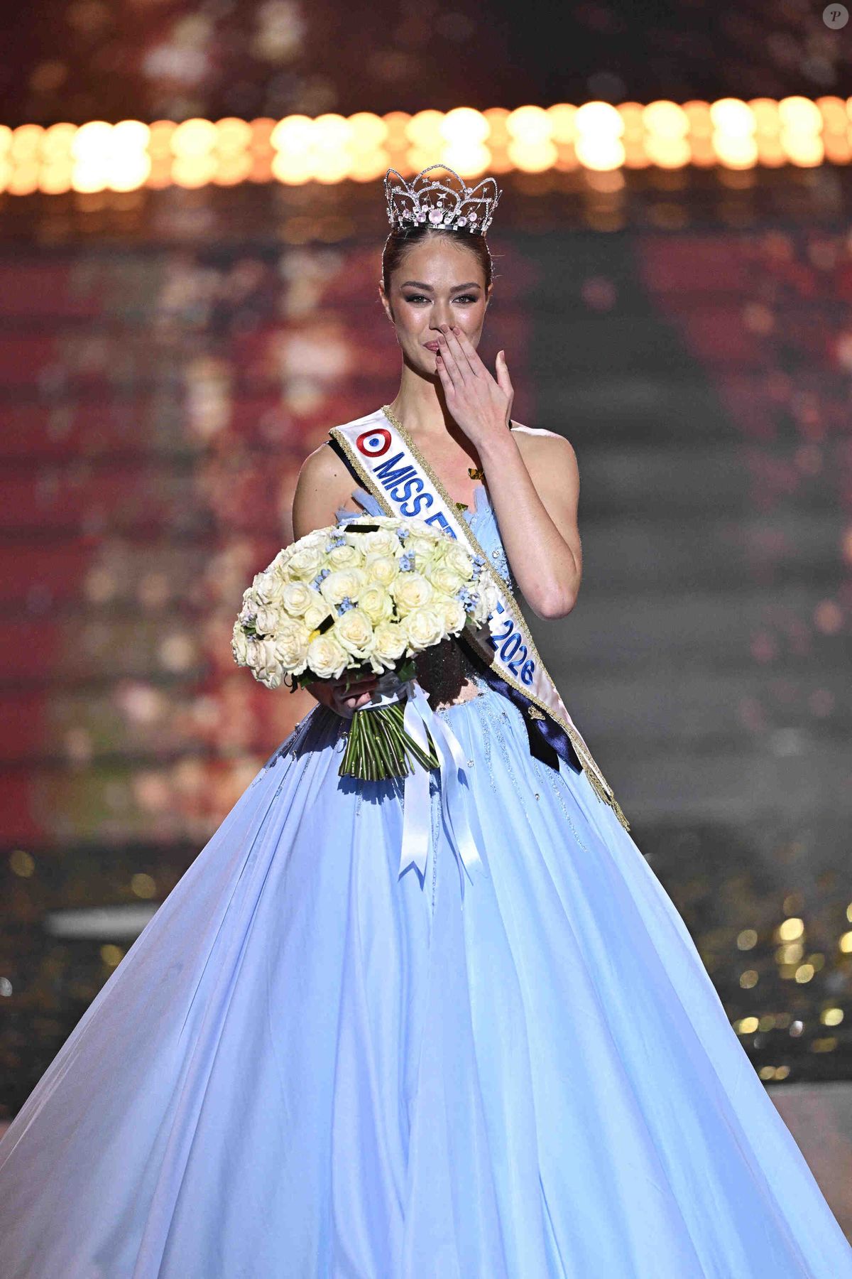 Photo : Placée sous le thème du “Voyage des Miss”, la soirée a proposé ...