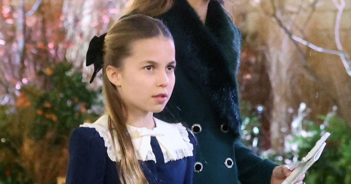 Kate Middleton et la princesse Charlotte : leur duo surprise au piano ...