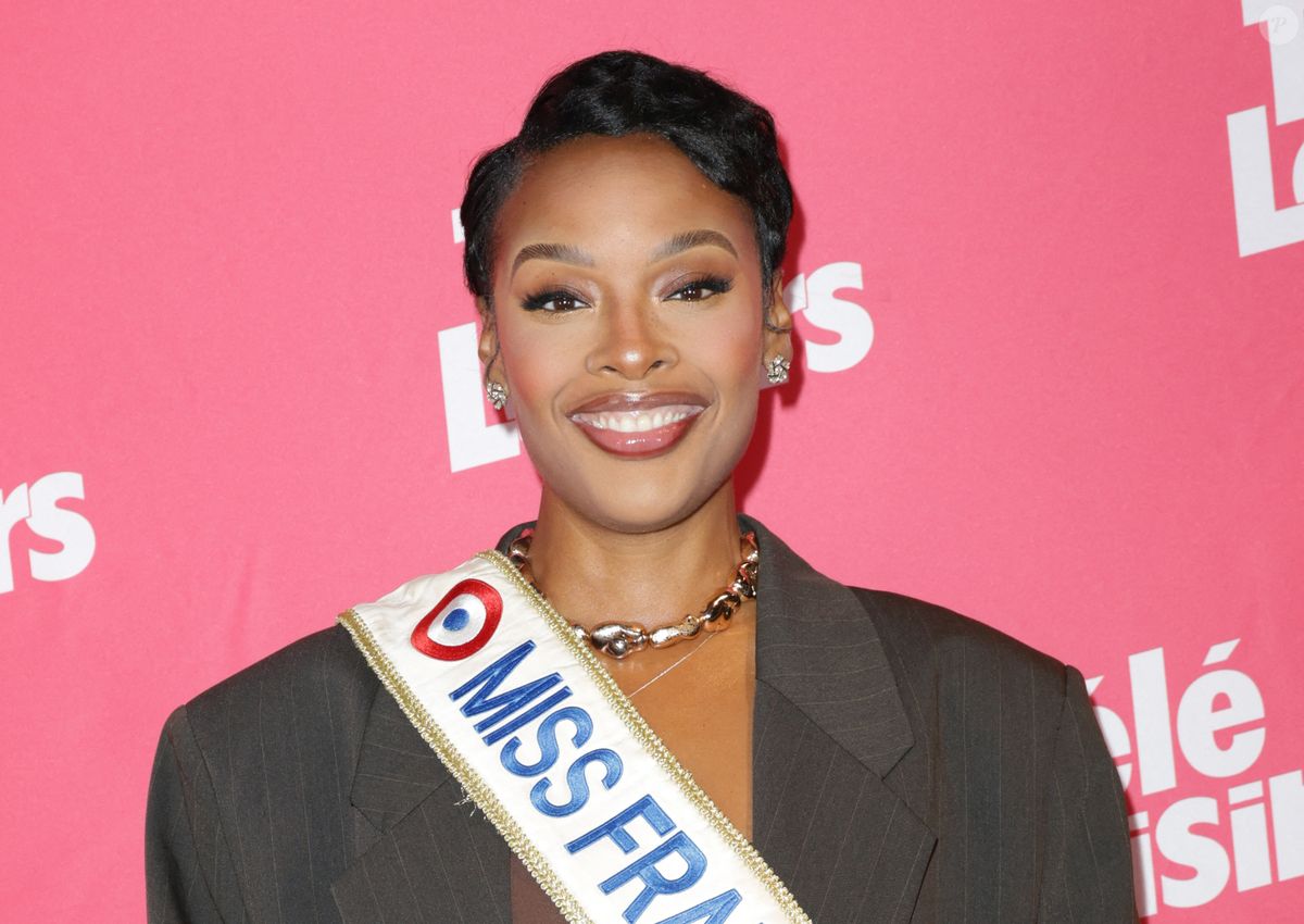 Photo : Angélique Angarni-Filopon (Miss France 2025) - Photocall de la ...