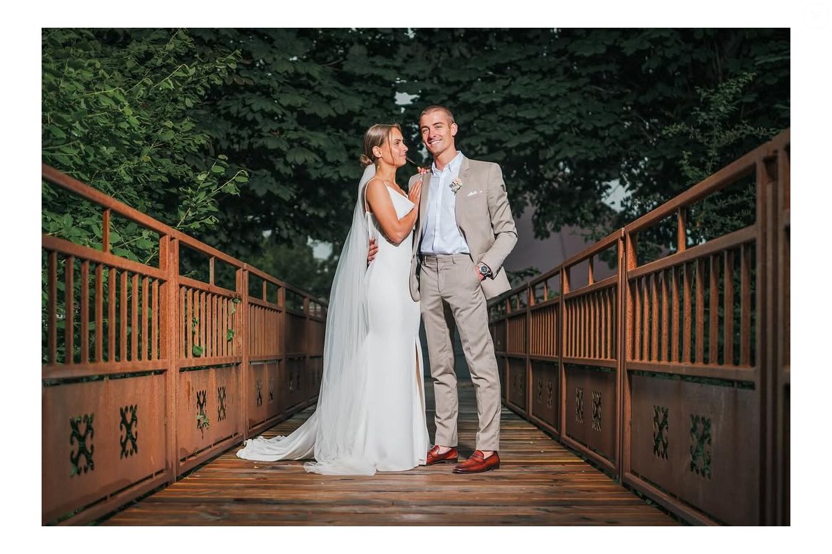 Photo : Thomas (Koh-Lanta Fidji) et Adèle, plus amoureux que jamais sur ...