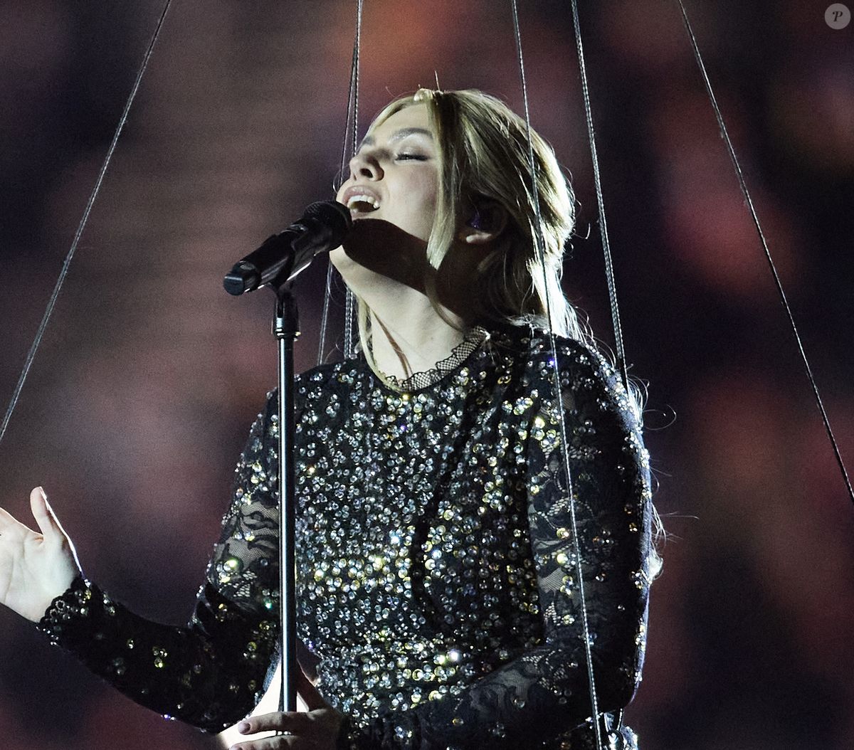 Photo : C'est Louane qui représentera la France pour le Concours de l ...