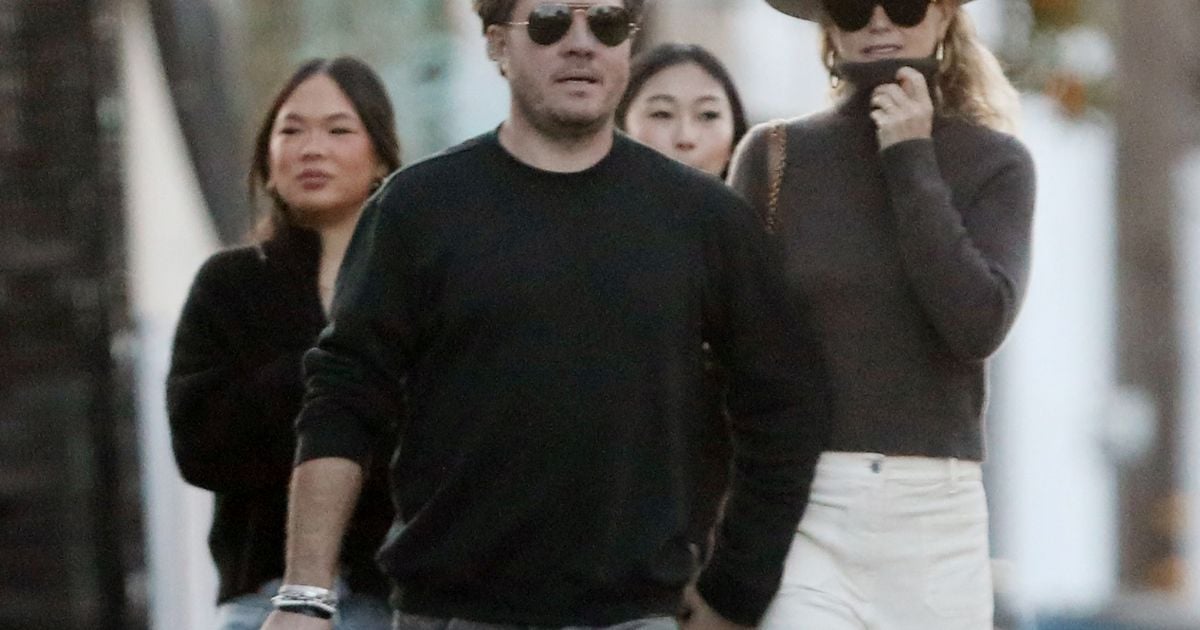 Laeticia Hallyday en couple avec Frédéric et à ses côtés pour franchir un cap ? Tout semble le ...