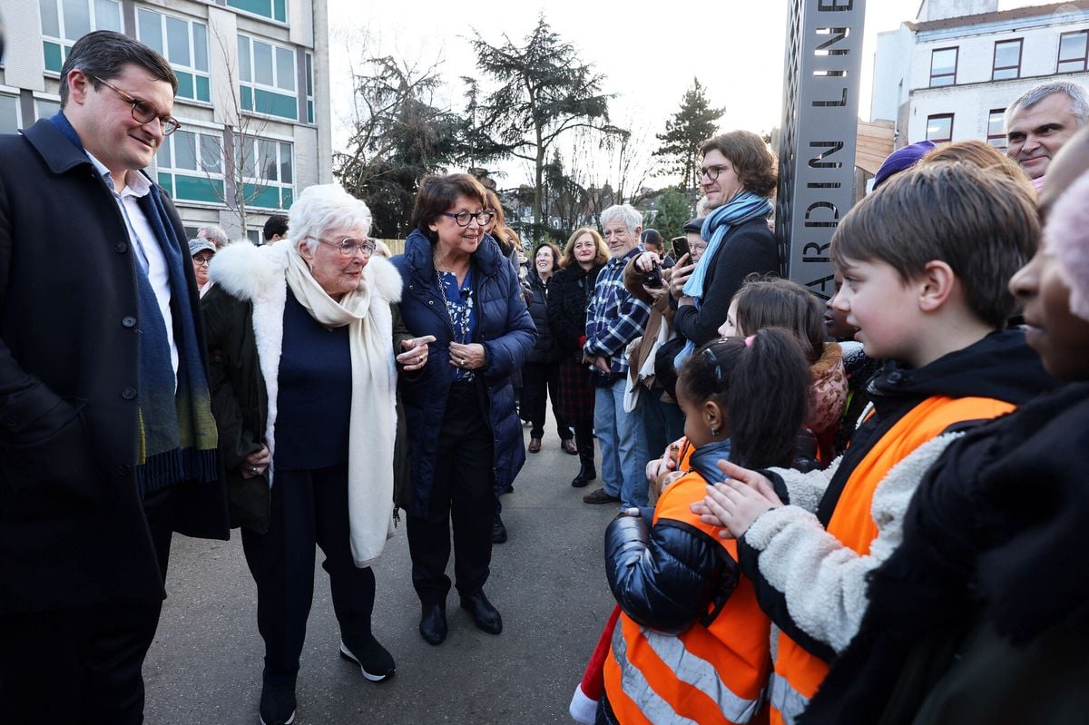 Photo : Line Renaud, 97 ans, a inauguré un jardin public qui porte son ...