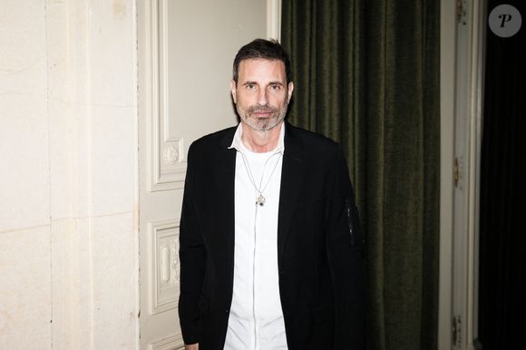 500m2 dans le 16e arrondissement de Paris, ce célèbre artiste ouvre les ...