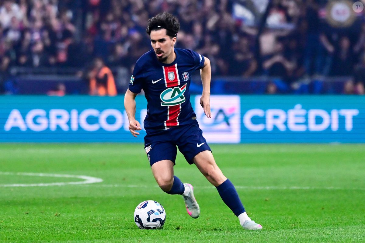 Photo : Vitinha Vitor Machado ( 17 - PSG ) lors du match de la finale ...