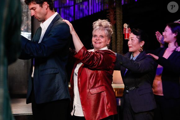 4 mois après ce qui lui est arrivé, Isabelle Nanty ne peut toujours pas ...