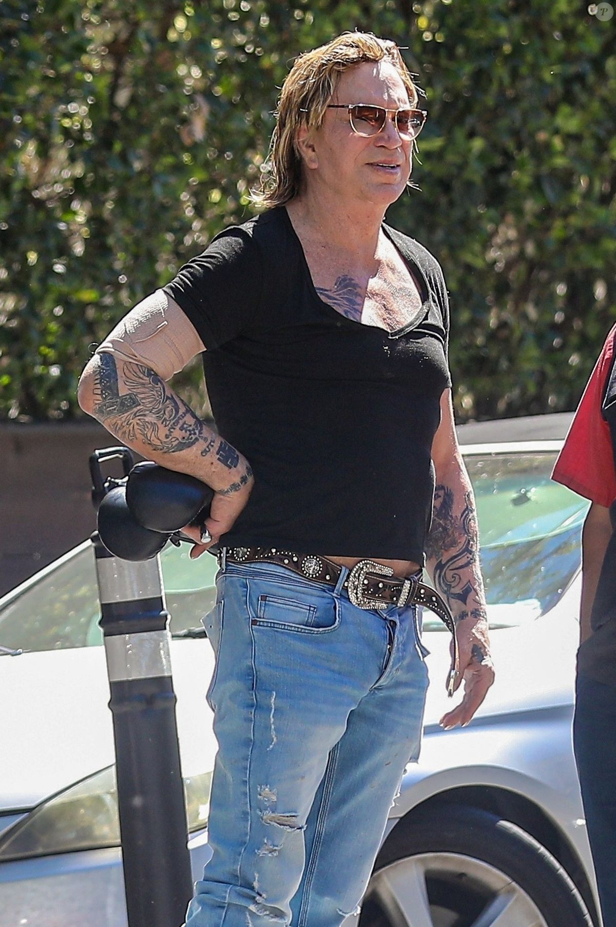 Photo : Mickey Rourke a une dette de plusieurs milliers d'euros à cause ...